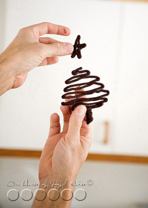 Midnight Snaps (Festive Cookies for New Years Eve)