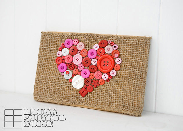 A Simple Buttons and Love-Themed Craft Project